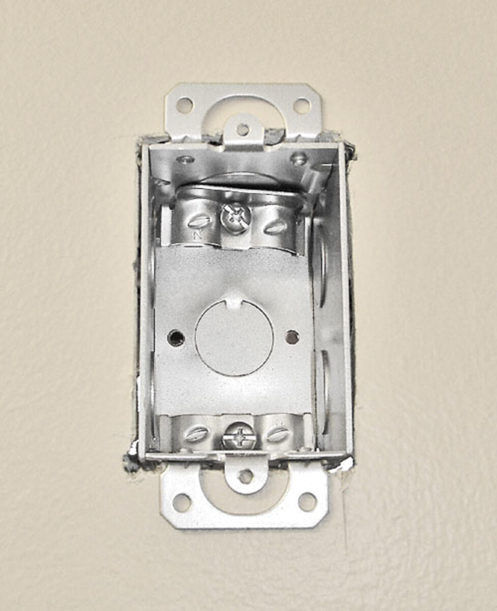 Southwire 3" X 2" Switch Box 1-1/2" Deep Gangable W/ Romex Clamps ...